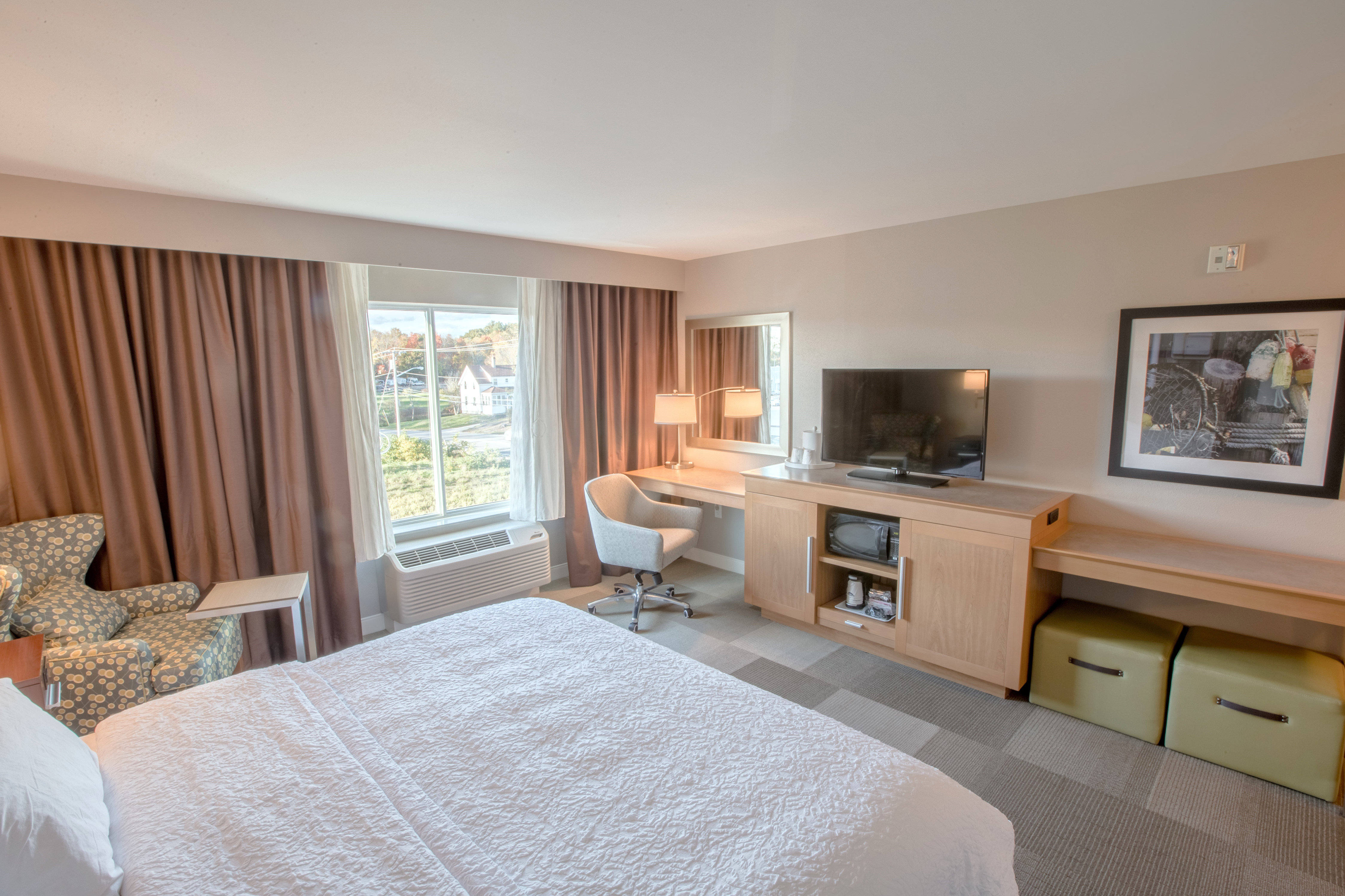 Hampton Inn Amesbury Reviews: 106 Verified Reviews Latest 2024 | Trip.com