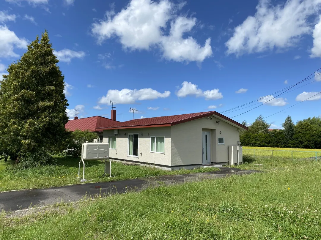 Higashikagura College Guesthouse - Asahikawa