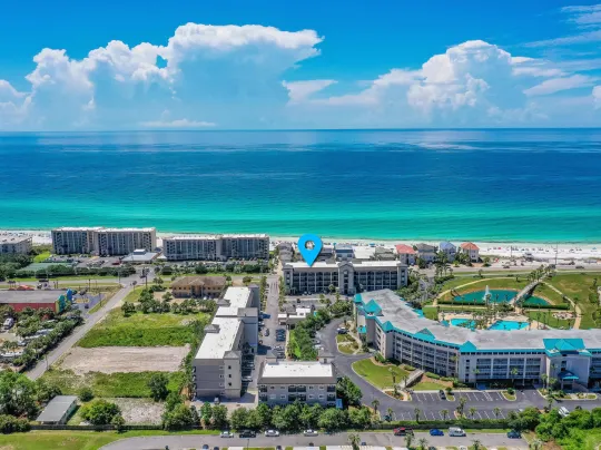 Gated Community And Pool Access - Charming Coastal Escape - Miramar Beach, FL