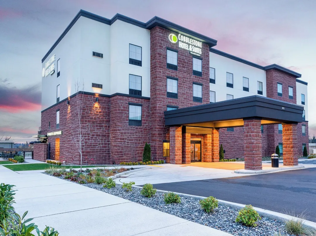 Cobblestone Hotel & Suites - Lynden - Ferndale, WA