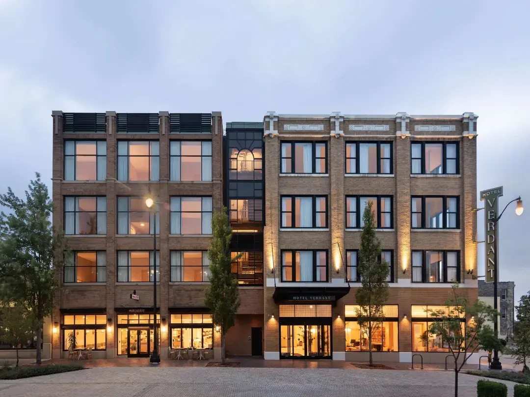 Hotel Verdant - Kenosha, WI