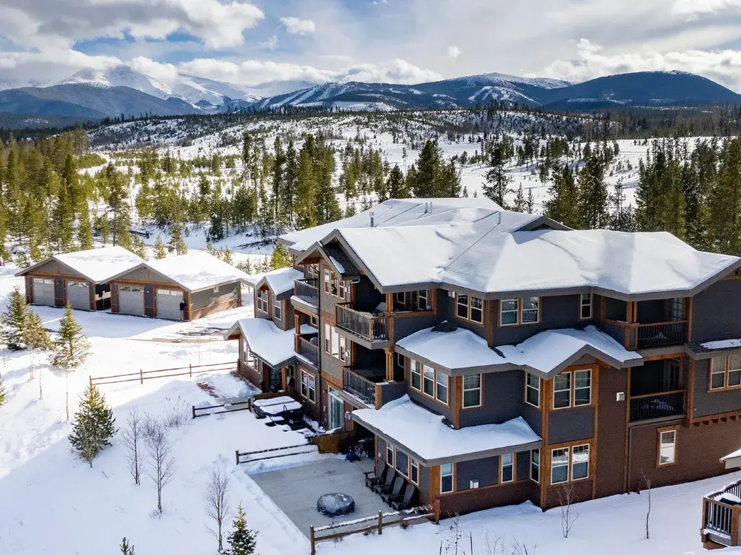 Cozy Deck And Stunning Mountain Views - Charming Family Retreat - Fraser, CO