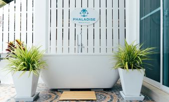 Phaladise Beach Villa พลาไดซ์ บีช วิลล่า at Phala Beach, Ban Chang, Ban ...