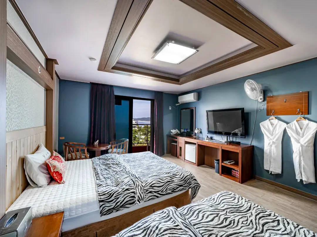 Tongyeong V Motel - 통영시