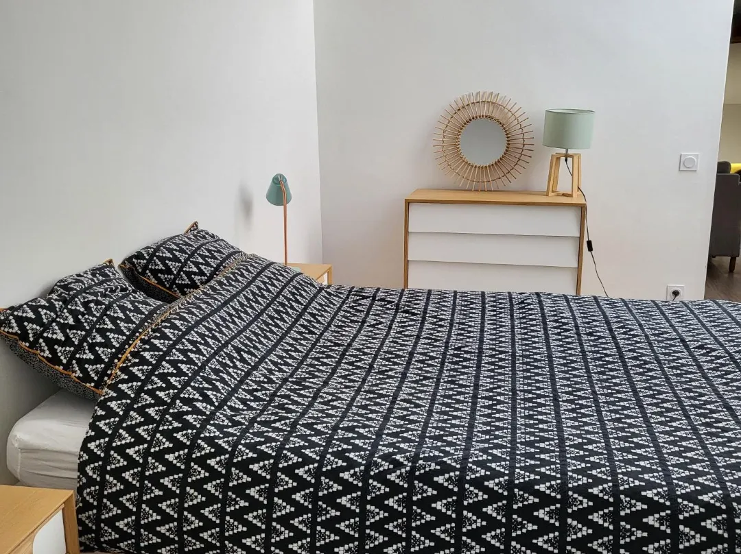 La Dolce Vita Nîmoise Terrasse 100 M Des Arènes - Nîmes