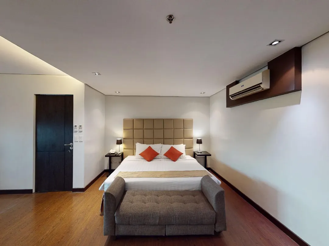 Oracle Hotel And Residences - Quezon City