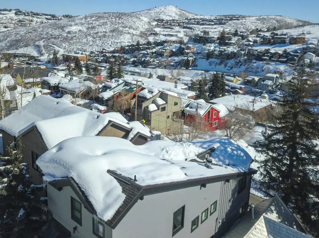 Luxury Living Space And Hot Tub - Stylish Mountain Retreat - Park City, UT