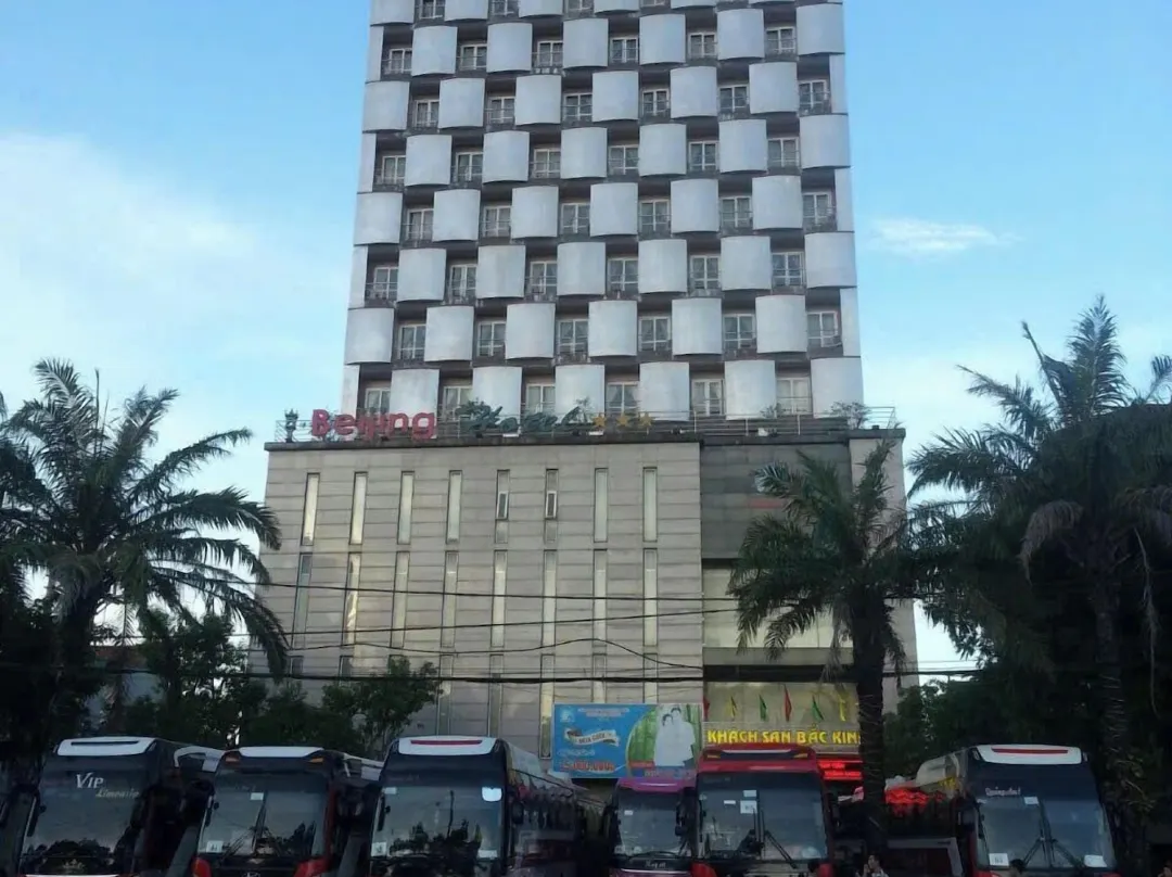 Bac Kinh Hotel Vinh - By Bay Luxury - Ha Tinh