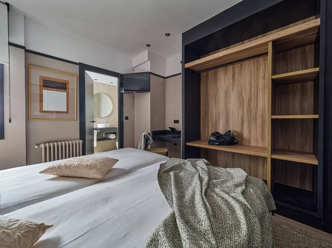 B48 Oviedo ÓPera - Oviedo