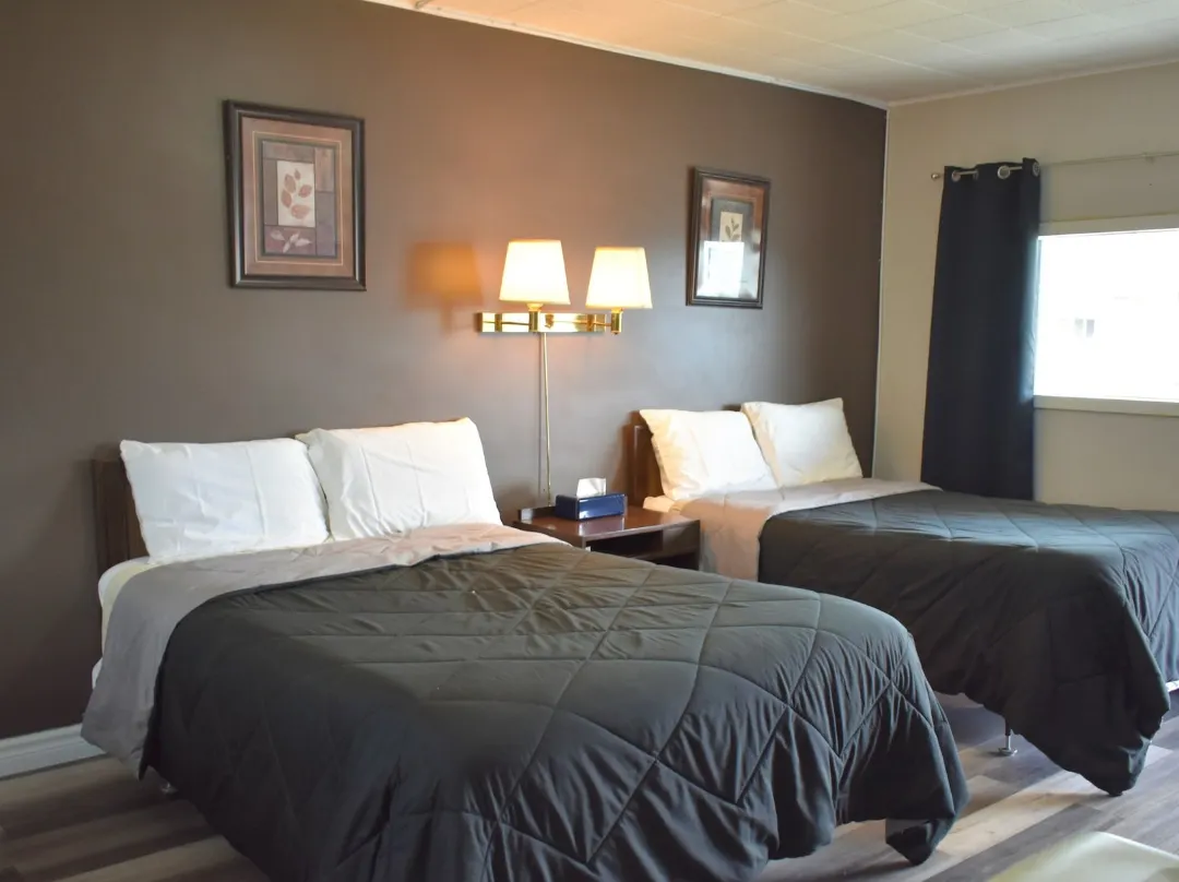 Hillside Inn Pembroke - Pembroke