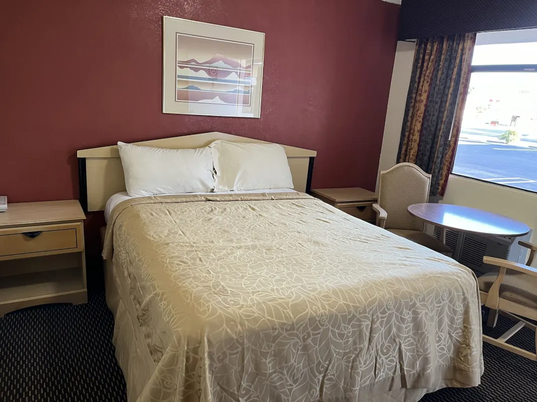 Economy Inn - Santa Maria, CA