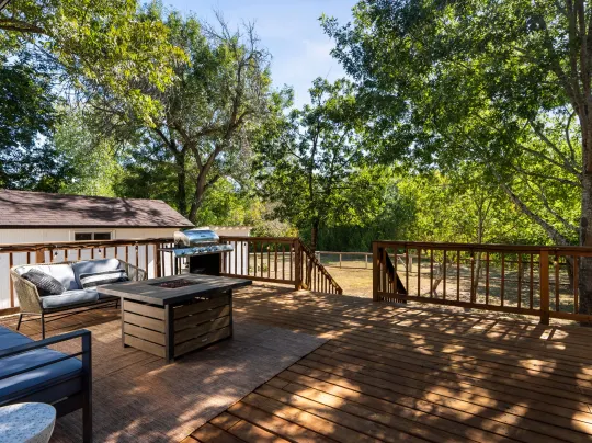 Calm Cherry Creek South Austin Stunner| Avail Acl - Austin, TX