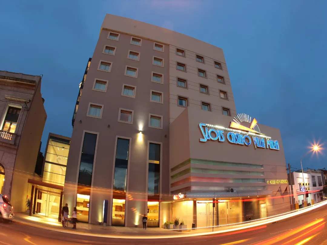 Howard Johnson Villa María Hotel Y Casino - Villa María
