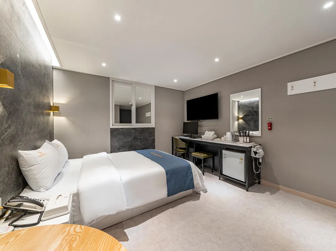 Pyeongchon Zzam - Anyang