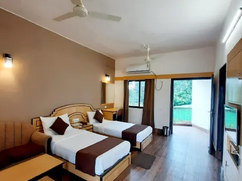 The Damodar Retreat - Durgapur