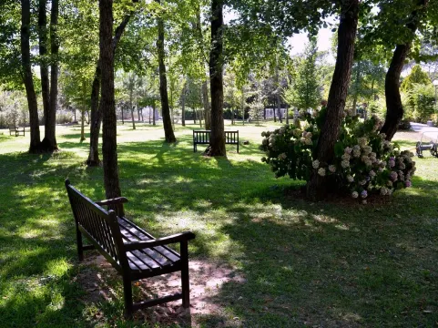 Un Rifugio Accogliente Per Famiglie E Amici - Bibione