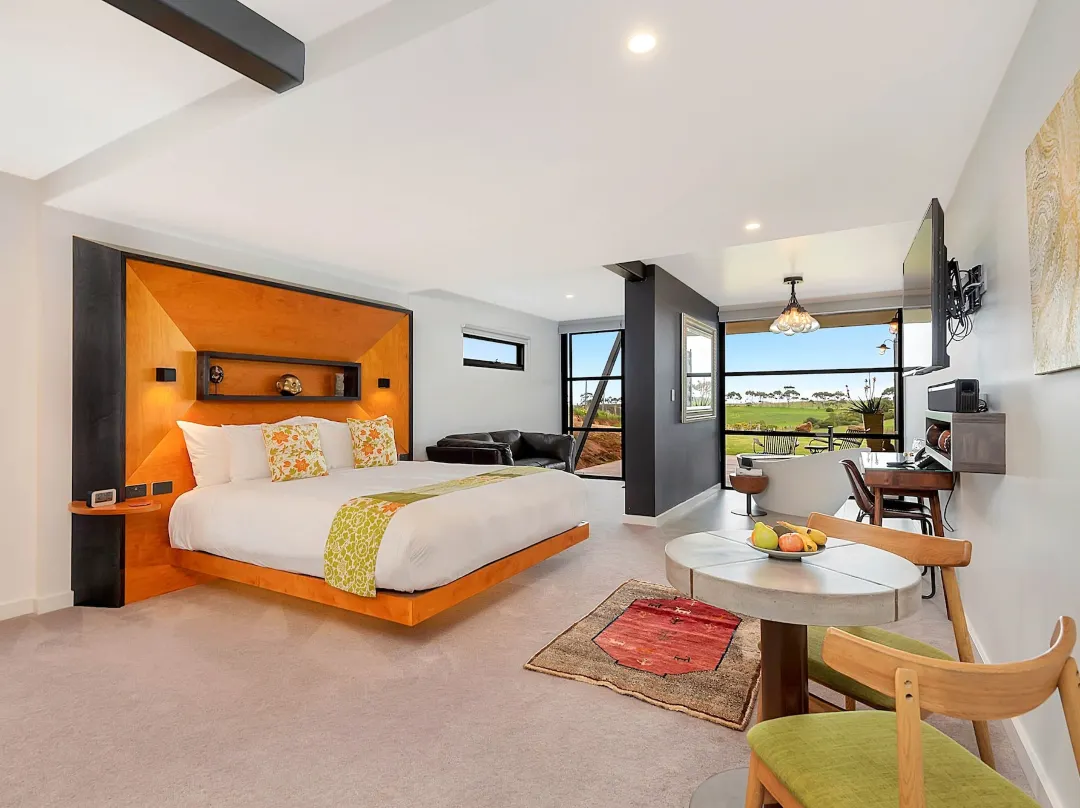 Hotel California Road At Inkwell Wines - McLaren Vale