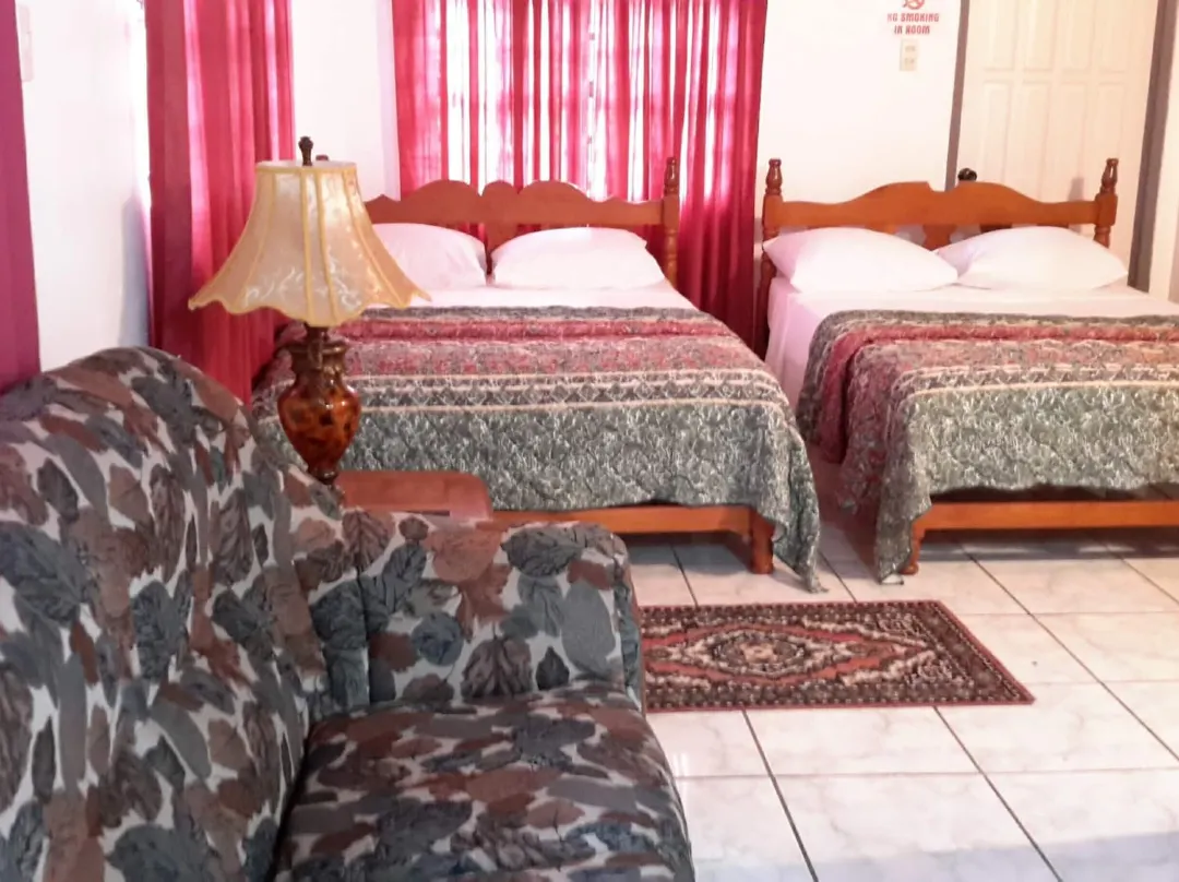 Top Ranking Hill View Guesthouse - 多巴哥島