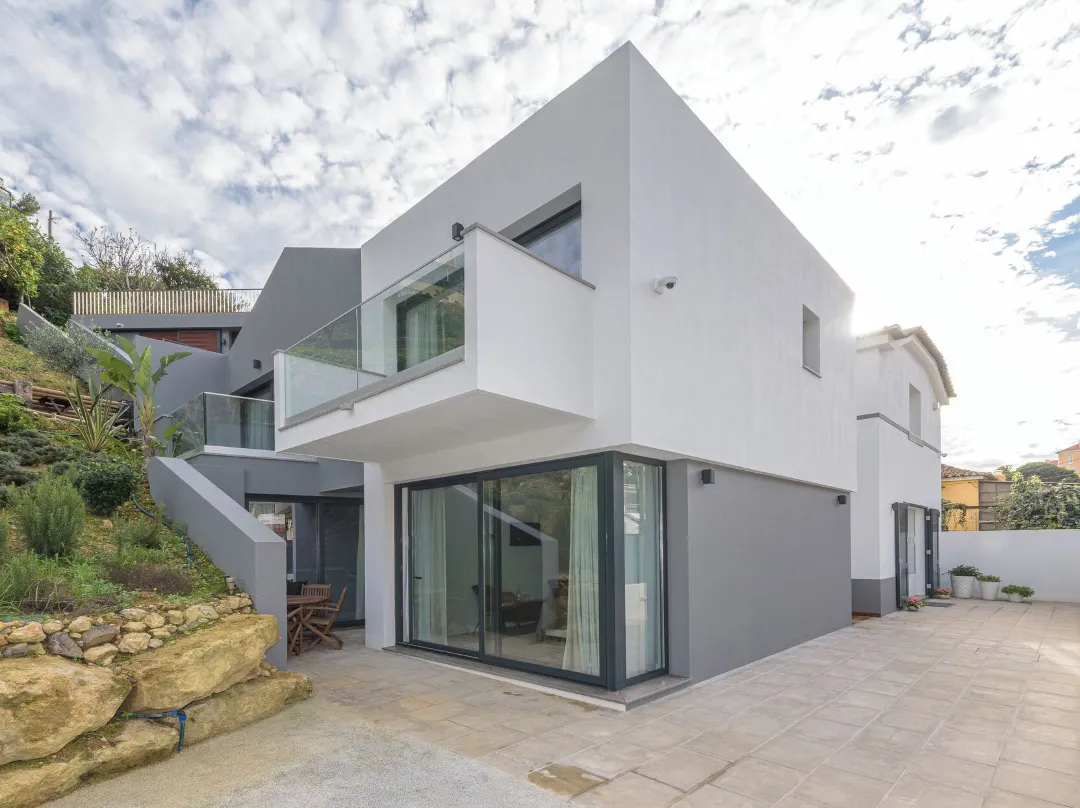 Estoril Village Guest House - Estoril