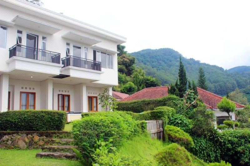 Villa Khansa River View, Cisarua - 2026 Prices & Reviews | Trip.com