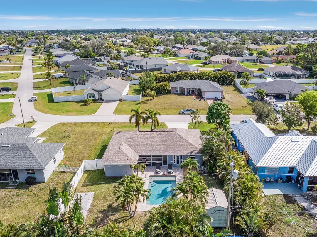 Private Heated Pool And Spacious Lanai - Charming Escape - Sanibel Island, FL