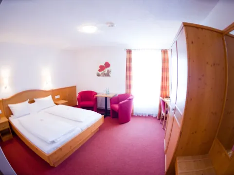 Landhotel Aschenbrenner - Neumarkt