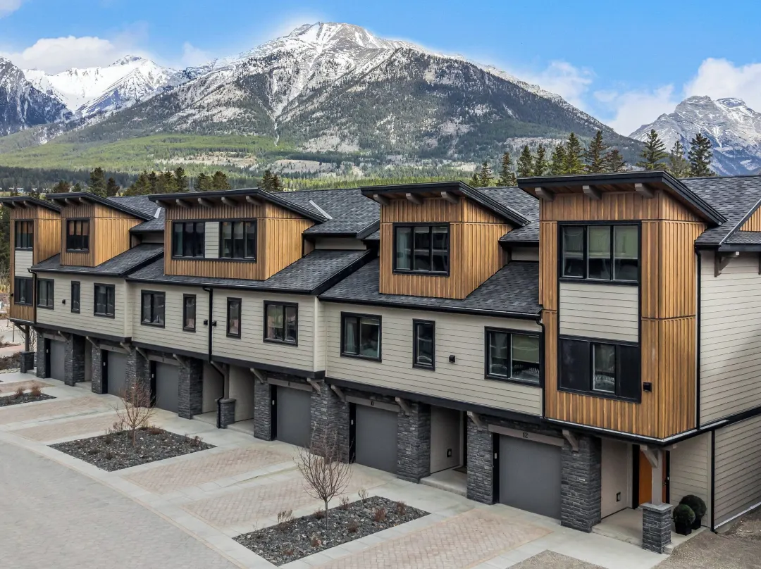 Spring Creek Vacations - Alberta