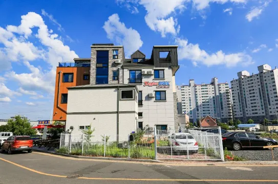 Boryoung Eagle Spark Pension - Incheon