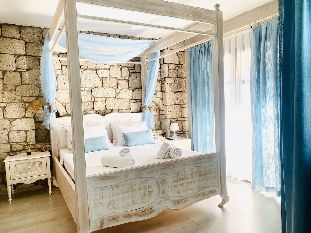 Tasquartas Hotel Alacati - Чешме