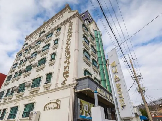 Venice Motel Yeosu - Yeosu-si