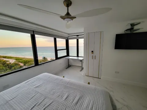 Direct Oceanfront Luxury Palace With Full Glass Balcony On Beach - 1102 - Miami Beach, FL