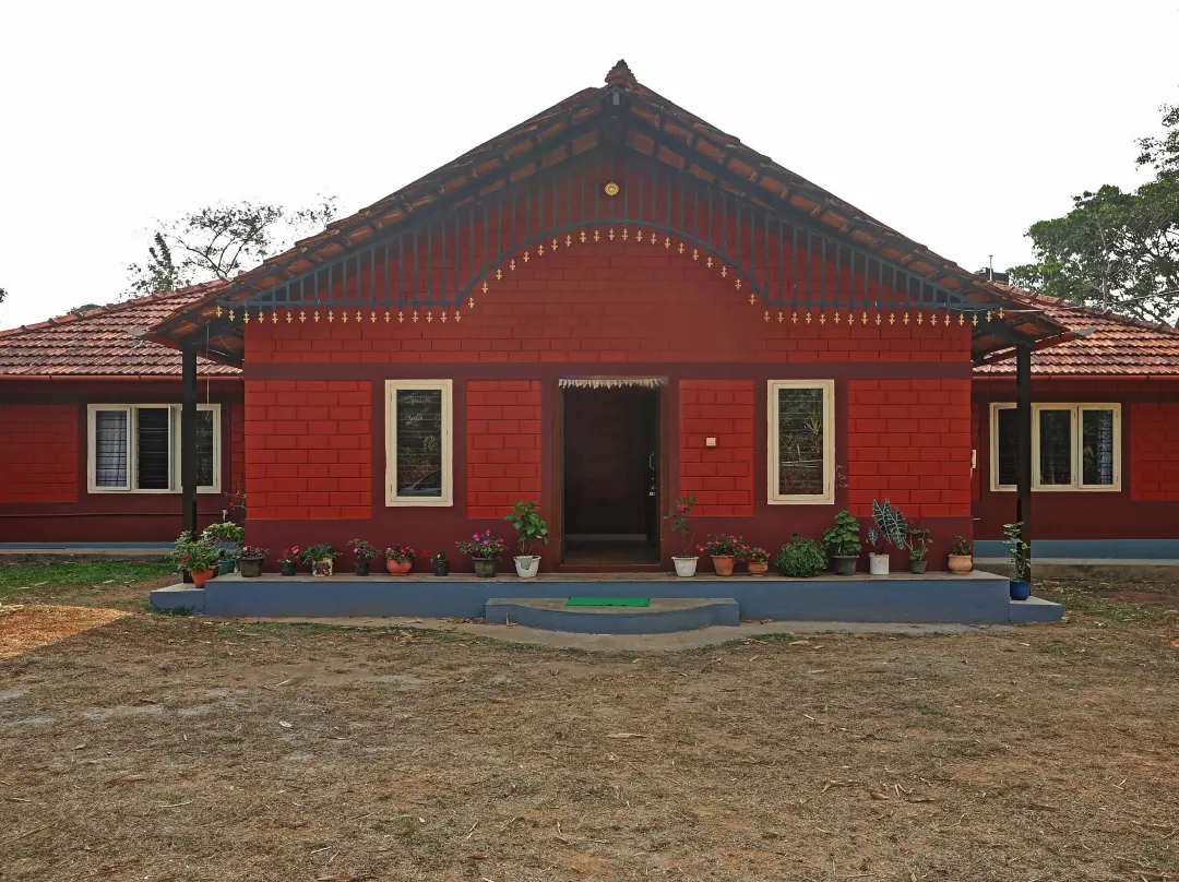 Itsy By Treebo - Allaranda Homestay With Valley View - Coorg (Kodagu)