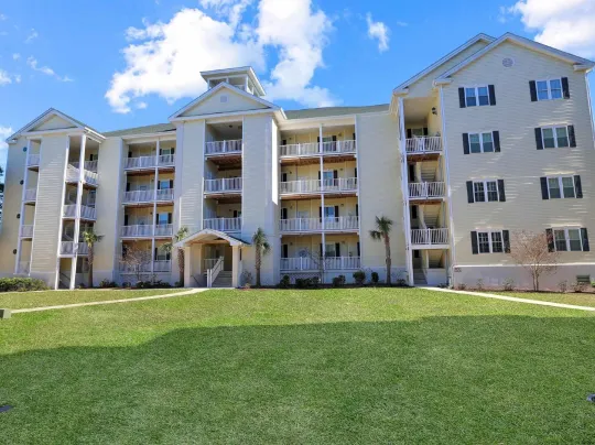 Lake View And Six Pools With Tennis And Fitness Room - Charming Retreat - North Myrtle Beach, SC