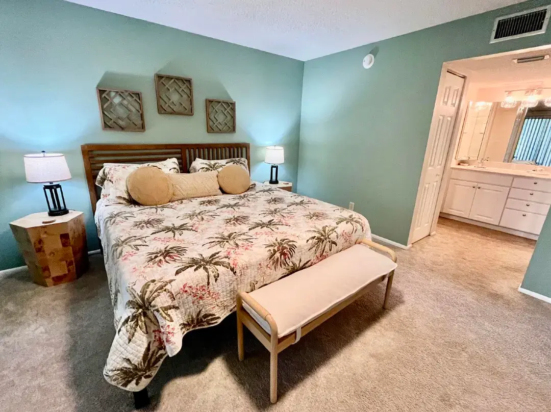 Free Admissions And Private Beach Access - Charming Coastal Getaway - Crescent Beach, FL