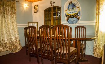 Hotel Adinkra Lodge - 2025 阿克拉酒店訂房優惠及住客評價｜Trip.com