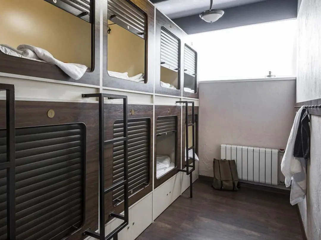 Capsule Hotel Interqube Tretyakovskaya - Moscow