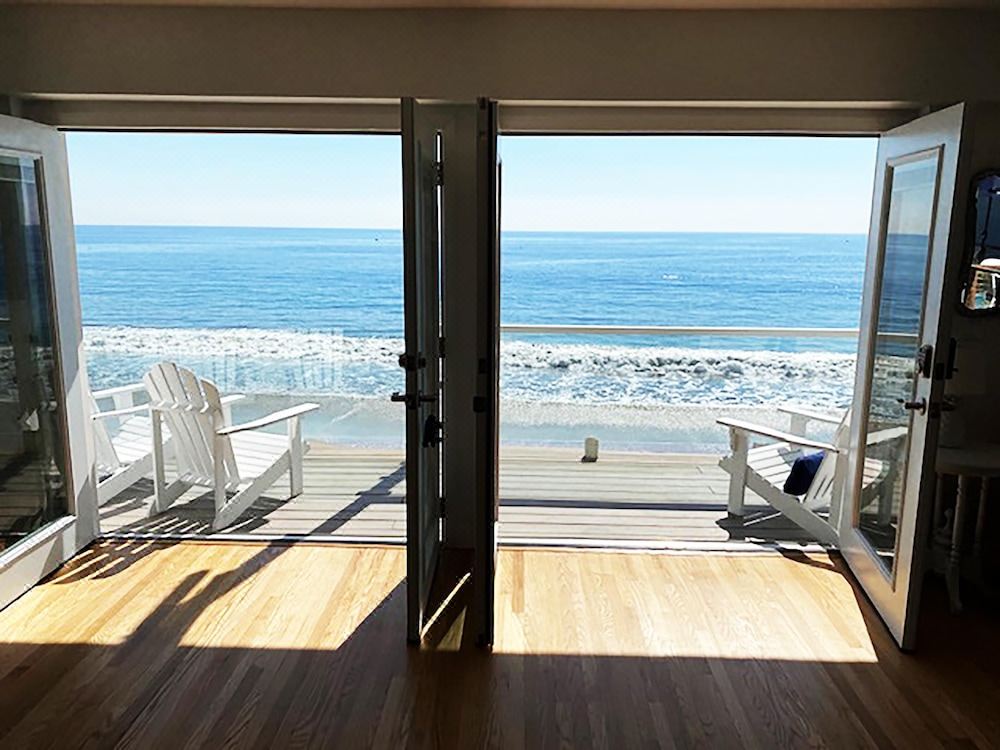 Malibu Private Beach Apartments - Malibu, CA