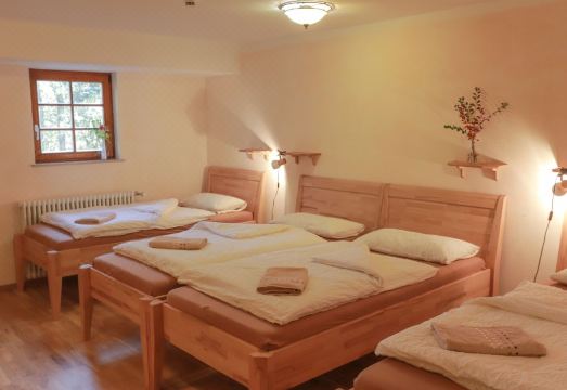 Schloss Hohenfels - Gästehaus Morgenrot > EOS Erlebnispädagogik e.V ...