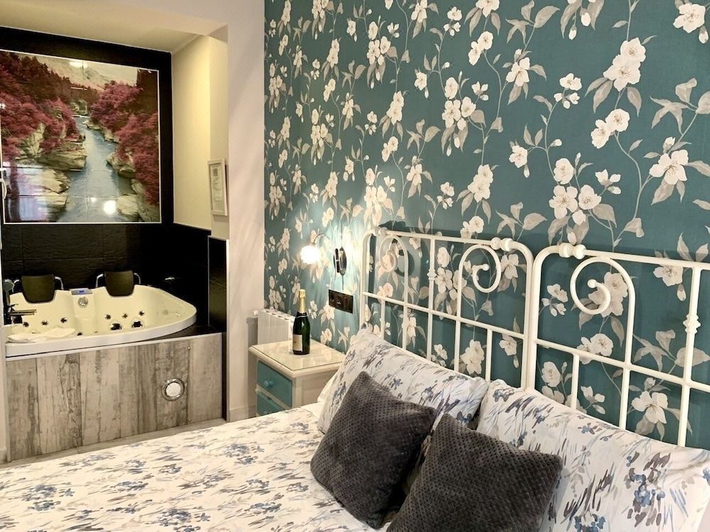 Suites Con Jacuzzi Santillana - Santillana del Mar