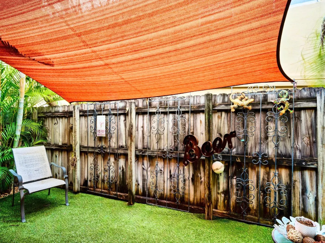 Wilton Manors 2br Charm! Walk To The Drive - Wilton Manors, FL