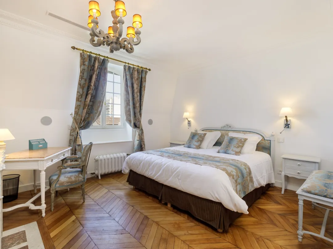L'hôtel Particulier - Clichy