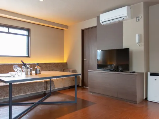 The Only View - Self Check-in Only - Osaka Prefecture, Japan