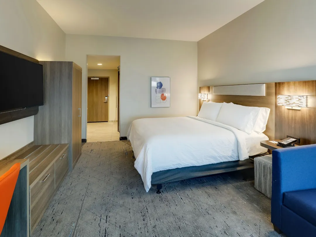 Holiday Inn Express Holly Springs - Raleigh Area - Cary, NC