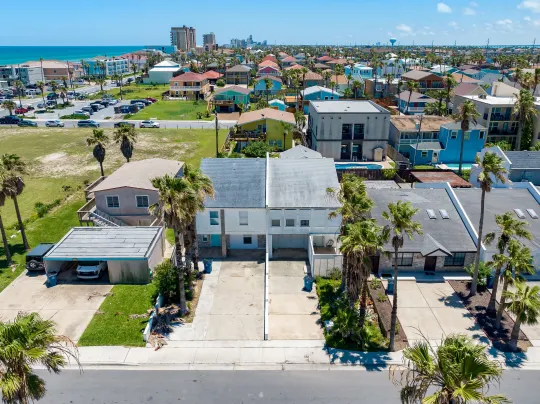 Private Heated Pool And Ocean Views - Stunning Coastal Haven - Port Isabel, TX