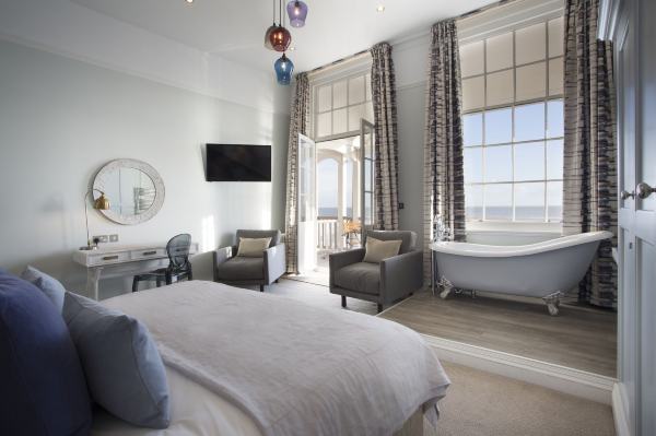 Royal Hotel Reviews: 83 Real Ratings & Photos | Trip.com