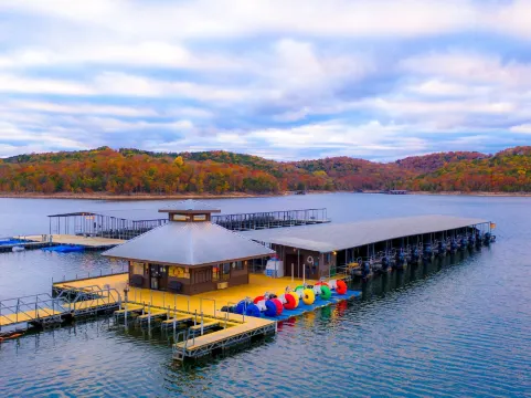 Still Waters Resort - Table Rock Lake