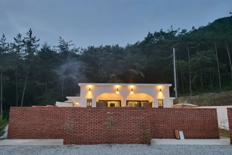 Gochang Isol Farm Village Del Luna Tourist Pension - Incheon