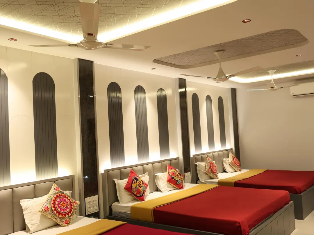 Hotel Shiv Residency Bhuj - Bhuj