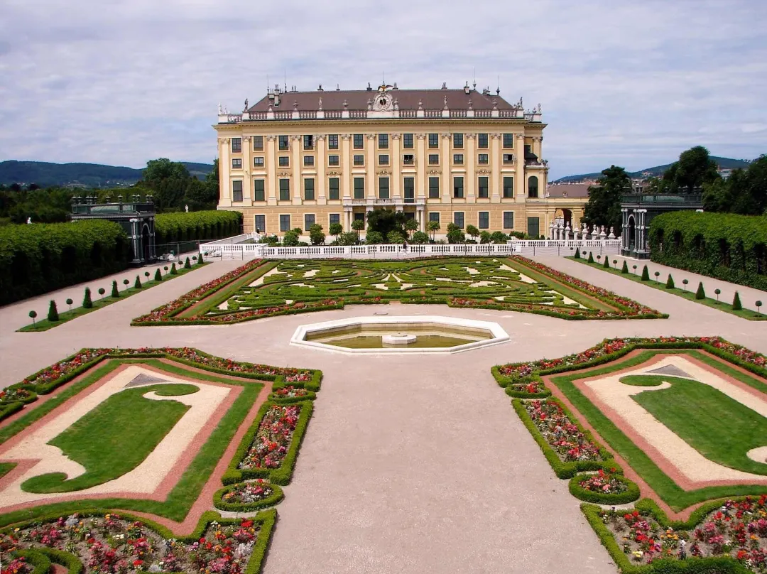 Ibercity Wien Schönbrunn - Viena