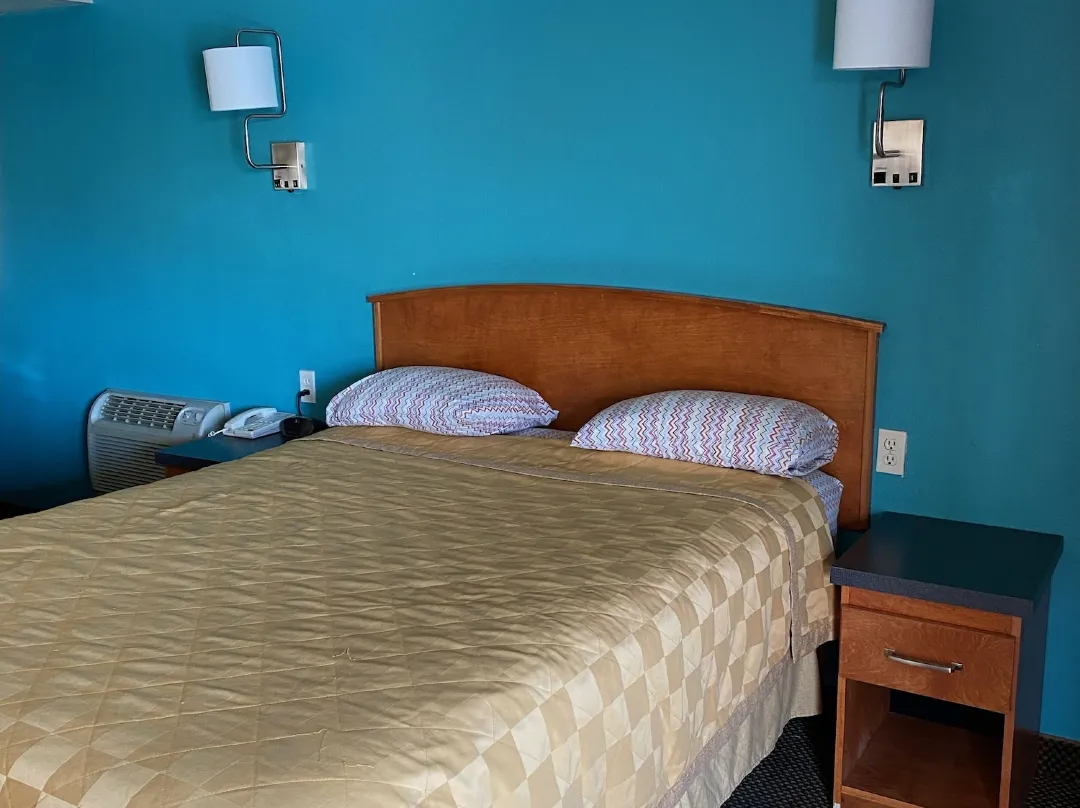 Lone Pine Budget Inn - Death Valley